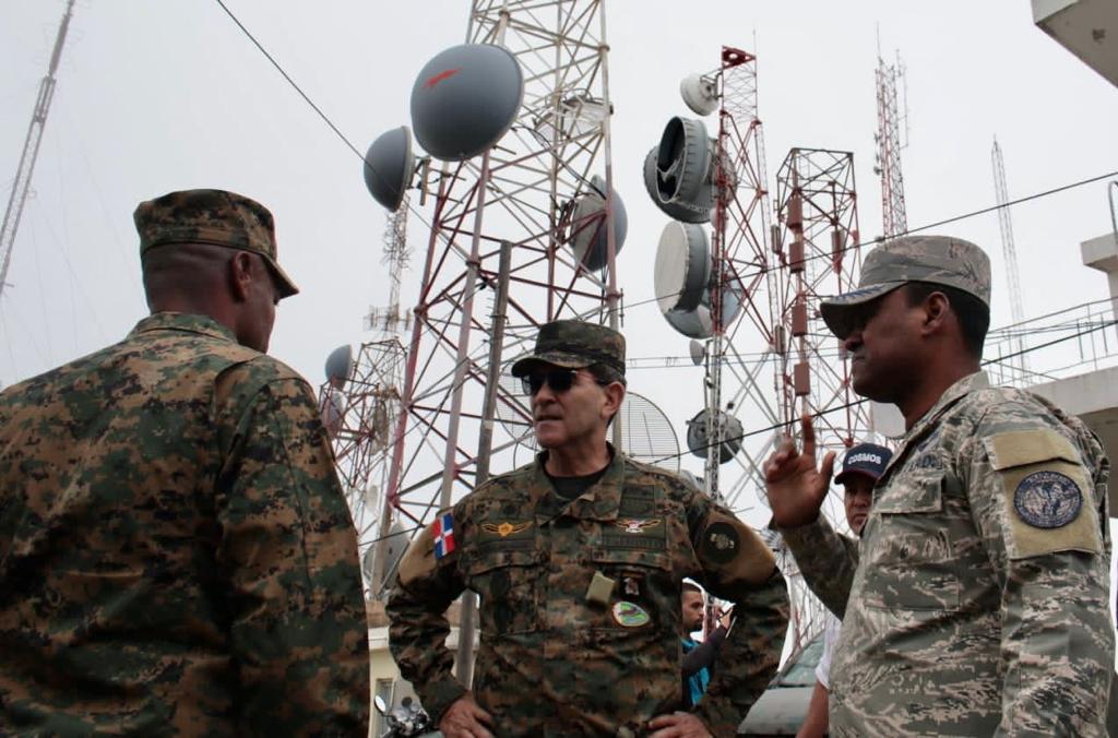 MIDE remoza instalaciones militares que custodian antenas de ...
